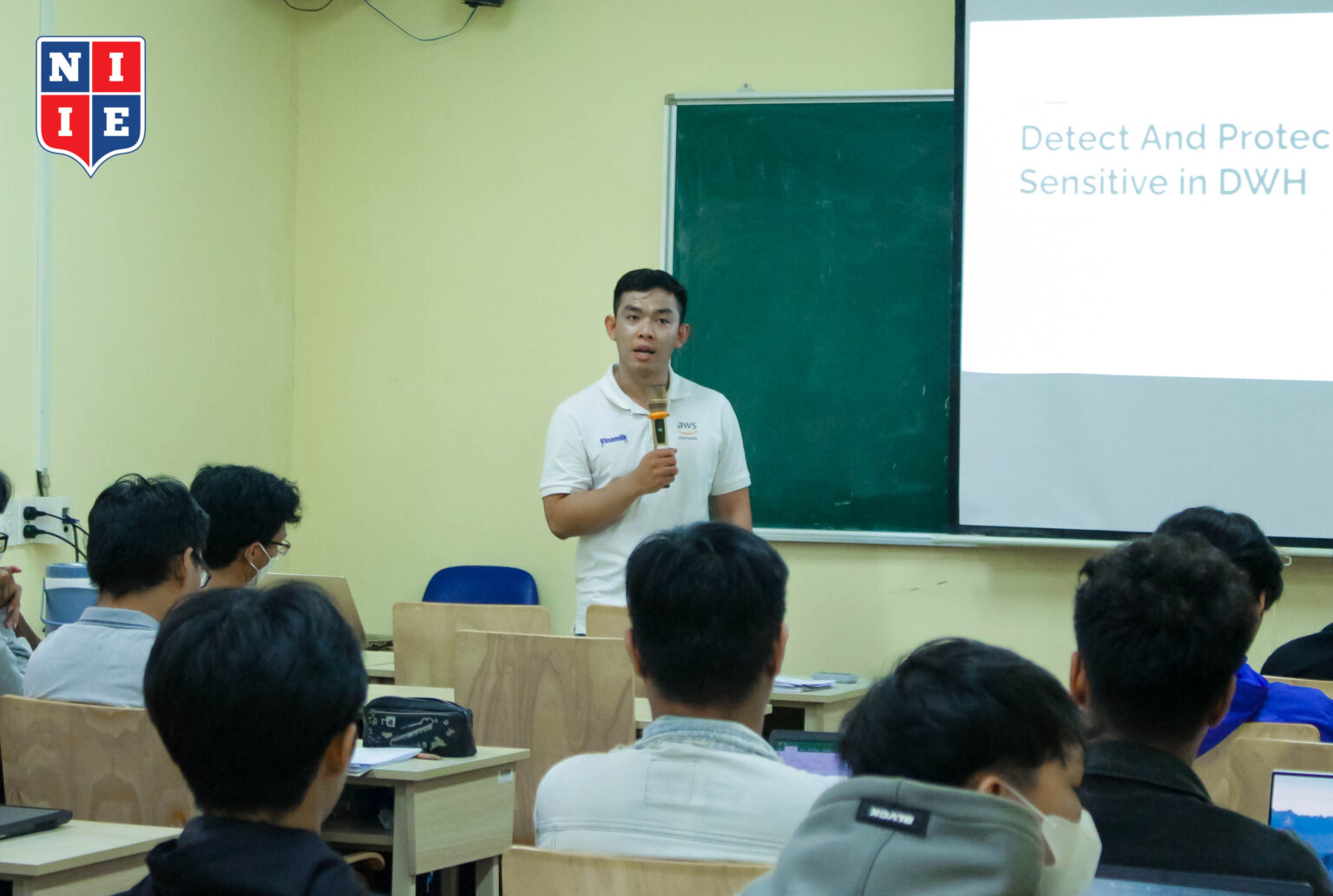 Workshop “Detect And Protect Data Sensitive in DWH” - Speaker: Mr. Đặng Võ Công, Senior Data ...